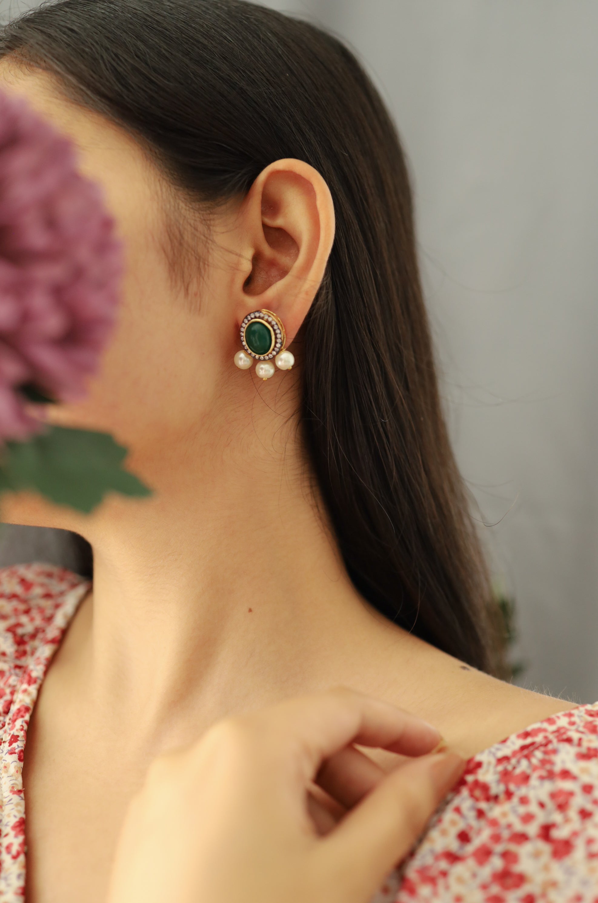 Seriyah Green Studs – Do Taara